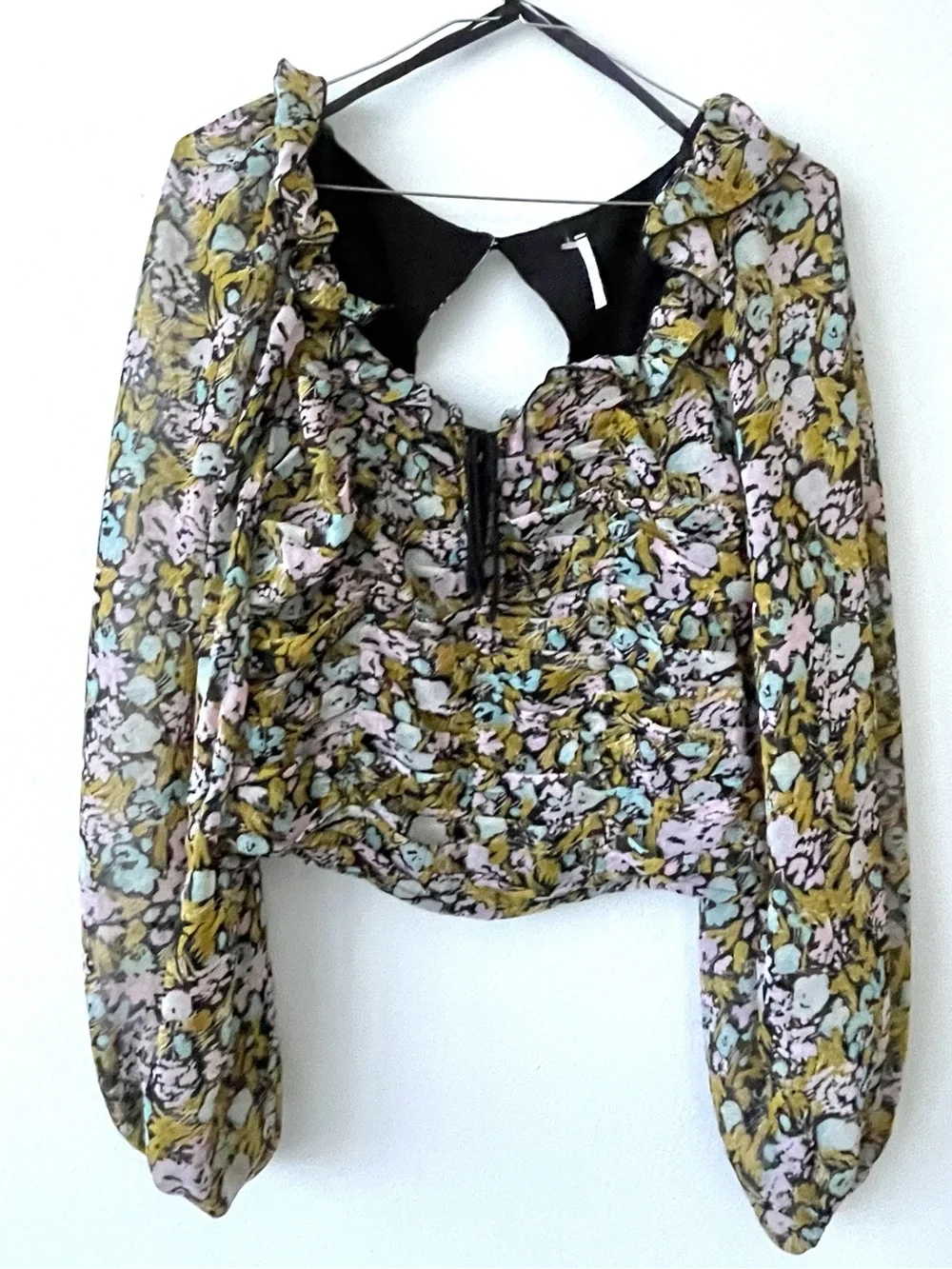 Free People | Tops | Free People Mabel Long Sleeve Floral Ruched Top ...
